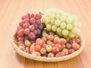 12 Grapes New Years Tradition – A Fun, Wish-Making Tradition